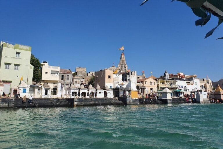 Discover Submarine Tour in Bet Dwarka: Explore the lost city of Krishna